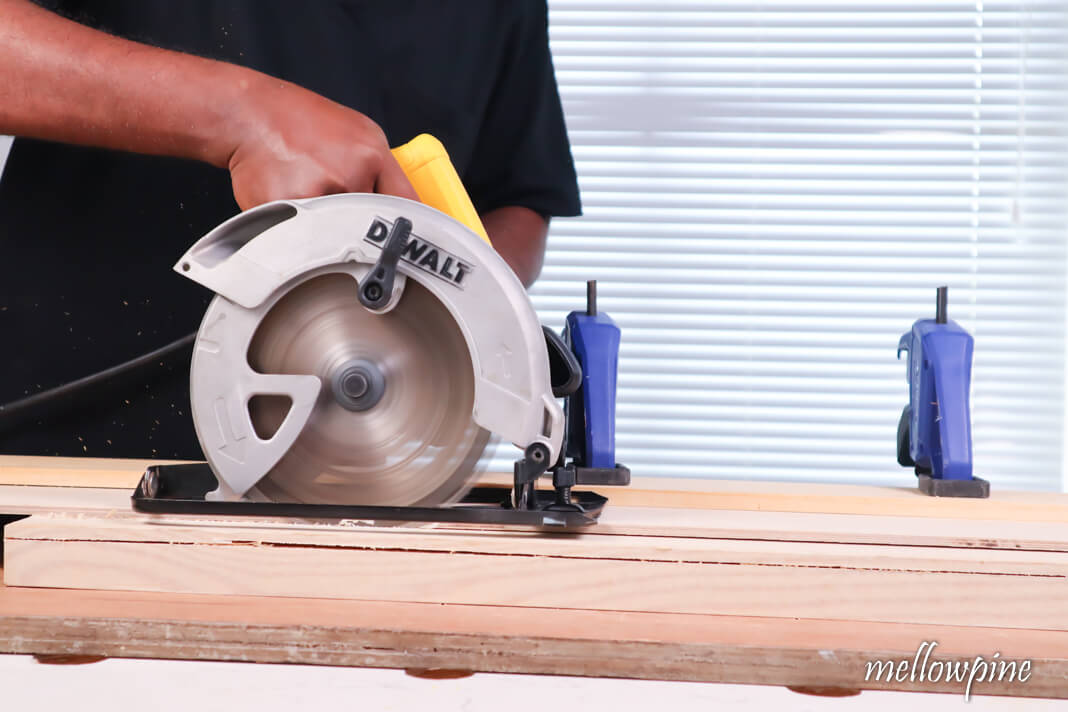 How to Make a Rabbet Cut with a Circular Saw [Step-by-Step] - MellowPine