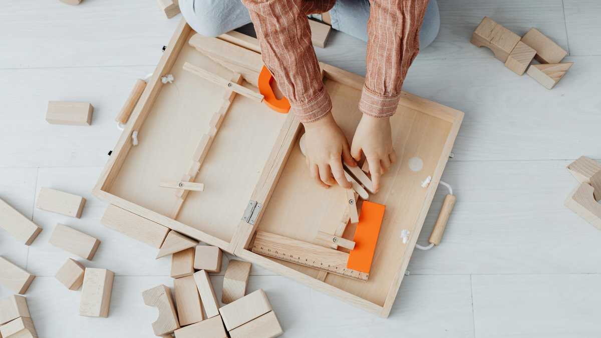 37 Simple Crafts That Teach Life Skills While Bonding